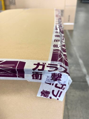 早く正しく美しく。大型水槽梱包職人＜charmの匠＞ | AQUALASSIC